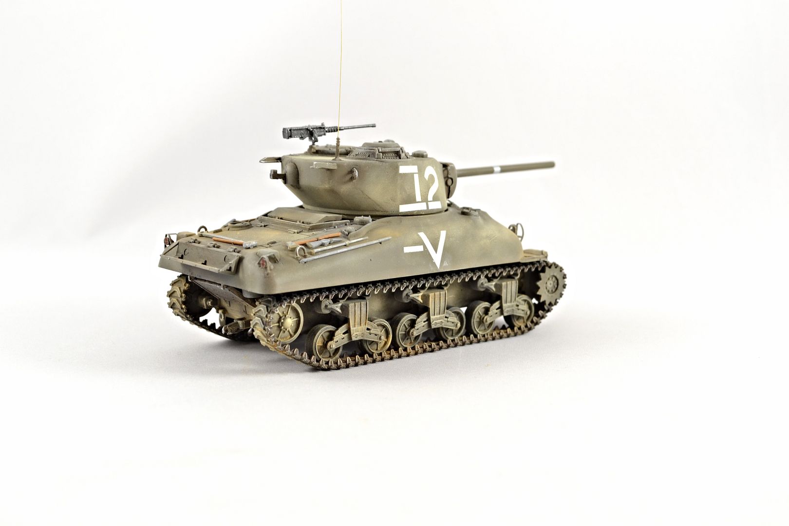 1/48 Hobby Boss M4A1 (76)W Sherman Israeli Army - Ready for Inspection ...