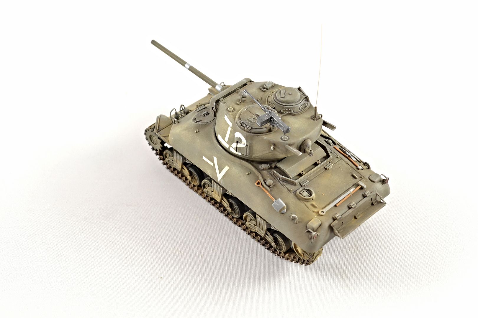 1/48 Hobby Boss M4A1 (76)W Sherman Israeli Army - Ready for Inspection ...