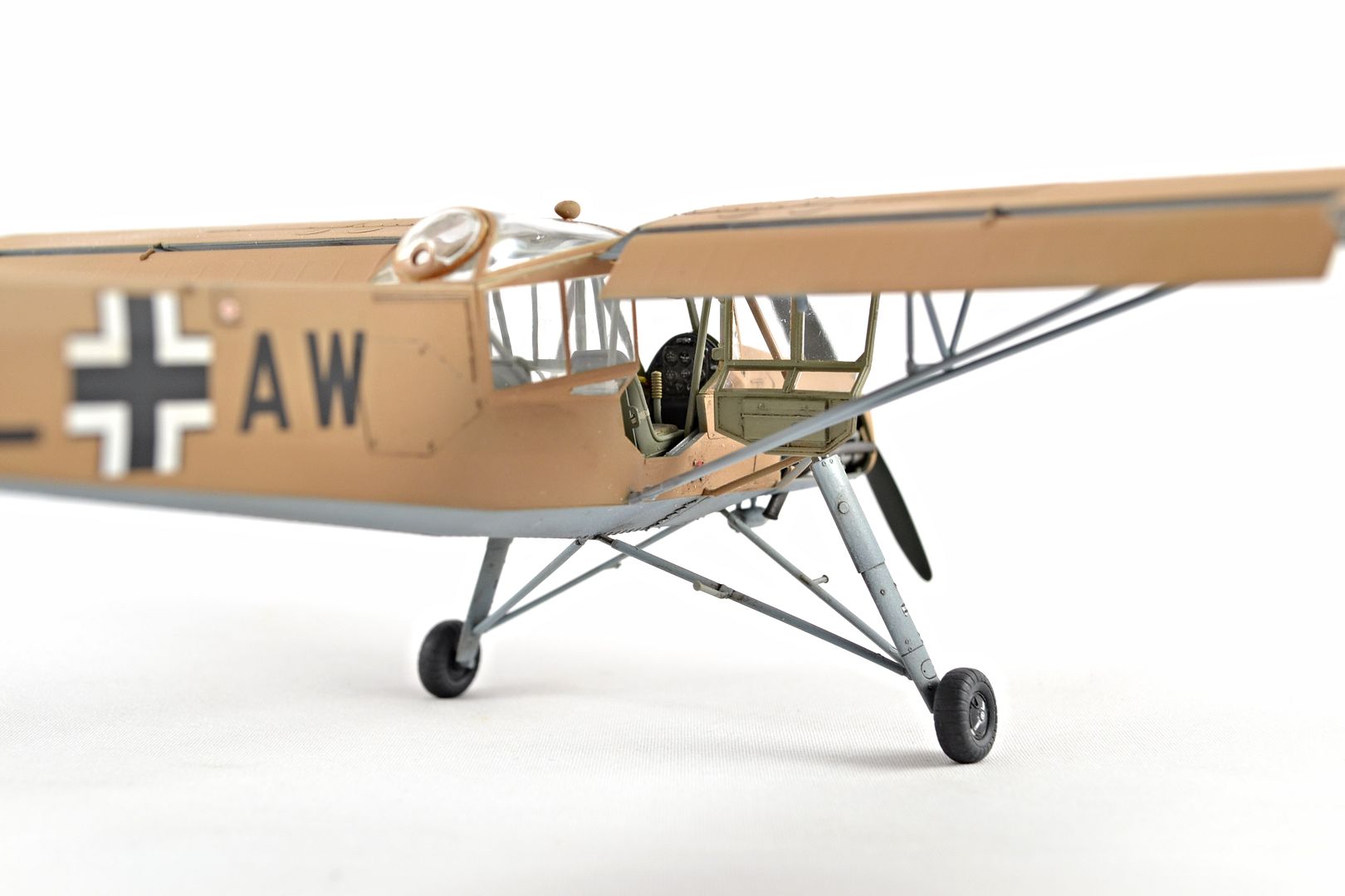 1/48 Fieseler Fi156C-3/trop Storch, North Africa - Ready for Inspection ...