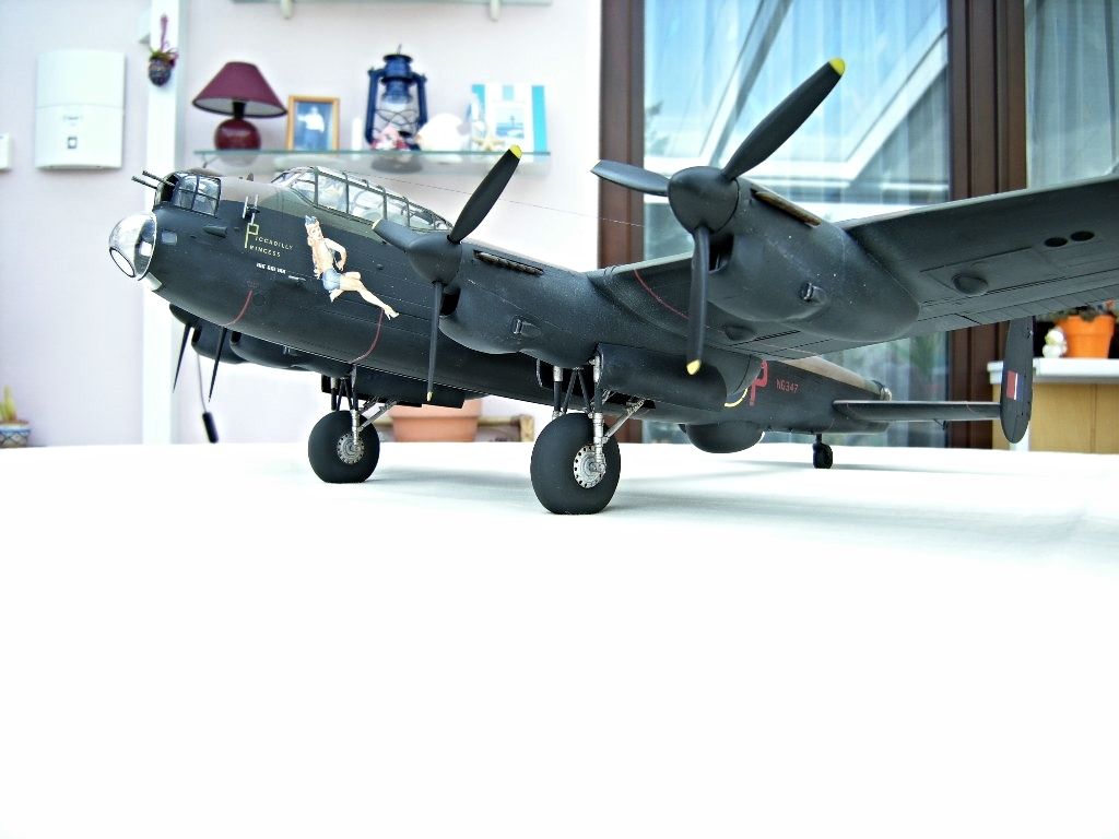 1/48 Avro Lancaster Mk.III RCAF - Ready for Inspection - Aircraft ...